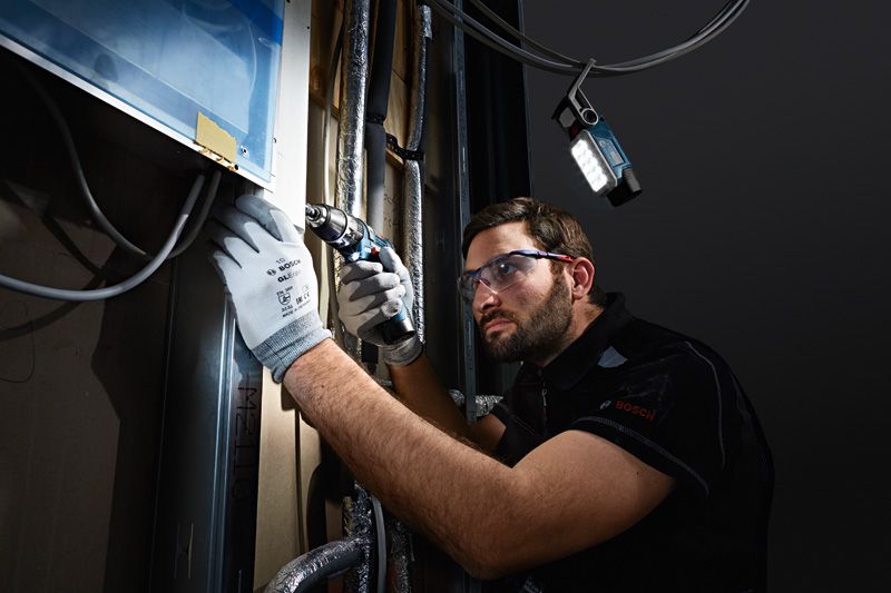 GLI 10.8V-330 충전 랜턴 | Bosch Professional